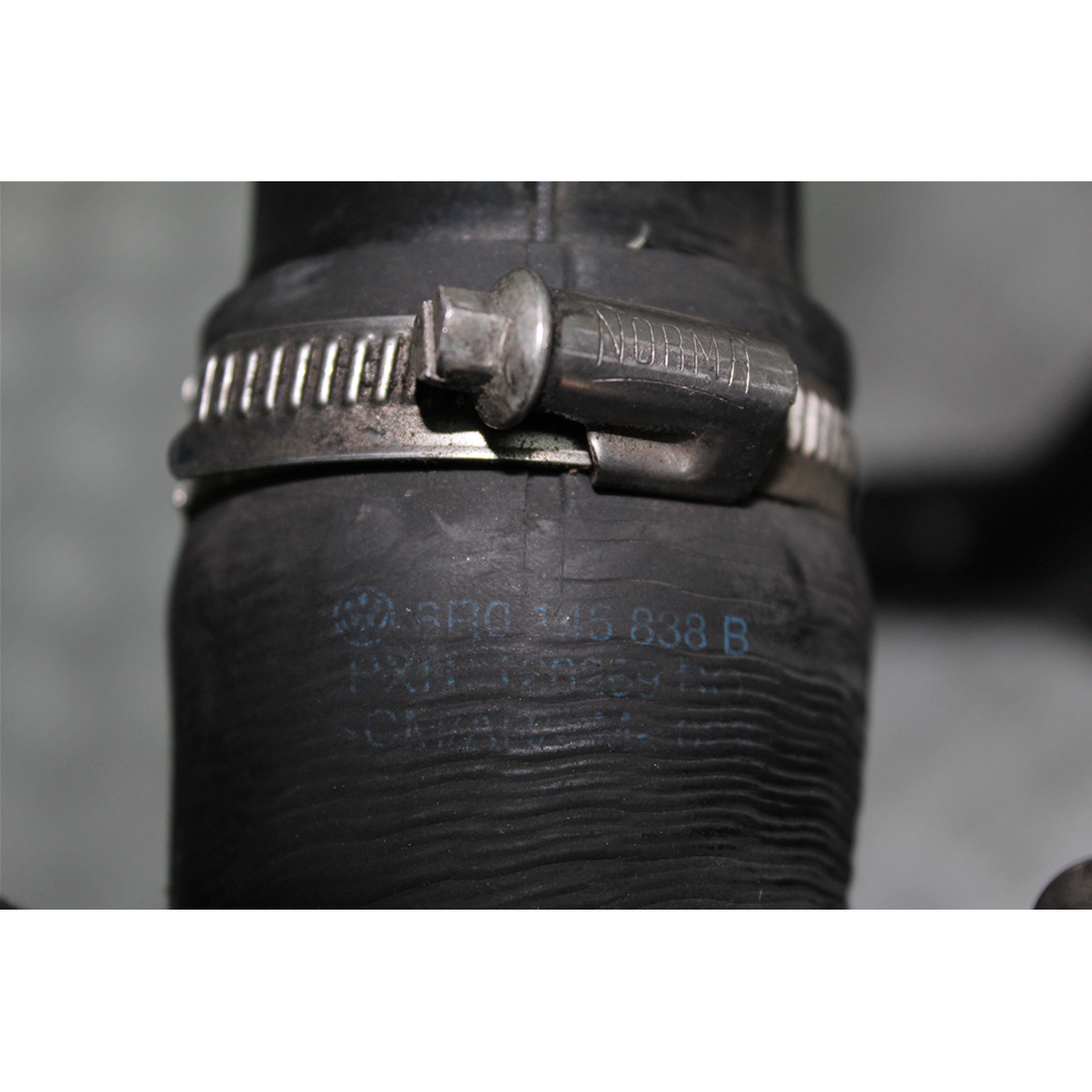 6R0145838B - TUBO MANICOTTO INTERCOOLER TURBO VW POLO (6R-6C) [2009 ...